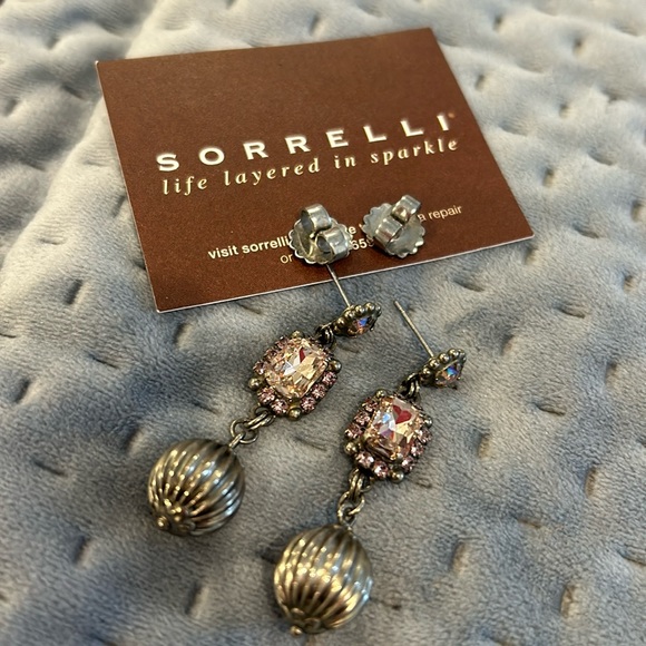 Sorrelli | Jewelry | Sorrelli Light Pink Aurora Borealis ...